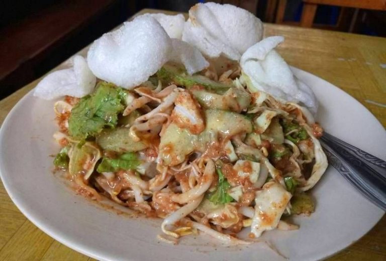 5 Makanan Khas Sunda Legendaris yang Wajib Dicoba - Sahabat Remaja ...